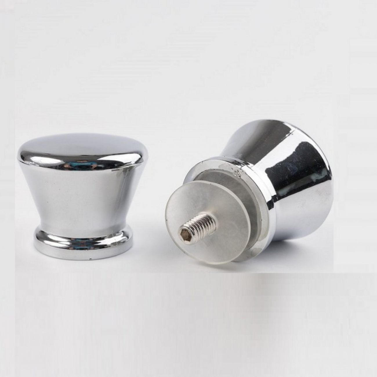 RUCICE ZA VRATA KABINE H3 - Aqualand